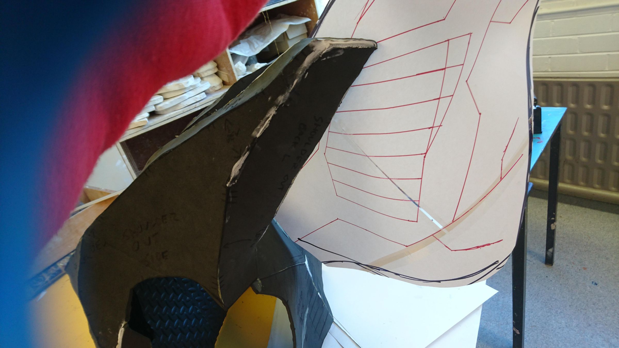 EVA Foam Robot Costume : 16 Steps (with Pictures) - Instructables