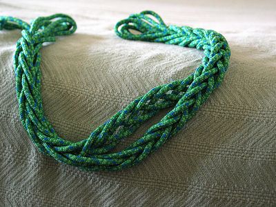 Multi Strand Finger Loop Braiding : 5 Steps (with Pictures) - Instructables