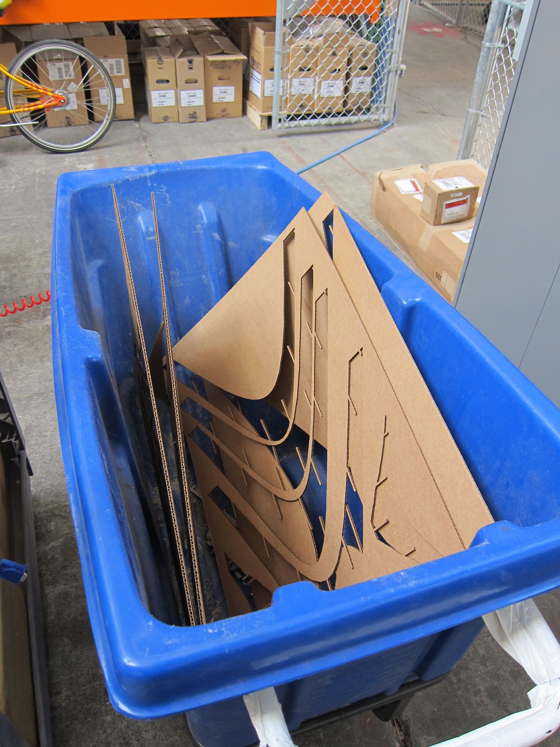 Design and Make a Table in a Day: Assembly : 4 Steps - Instructables