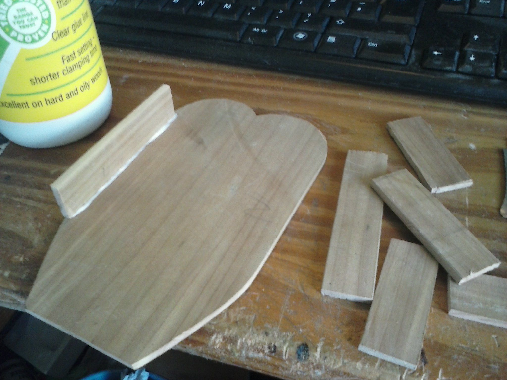 Make a Thumb Piano (Mbira) : 9 Steps (with Pictures) - Instructables