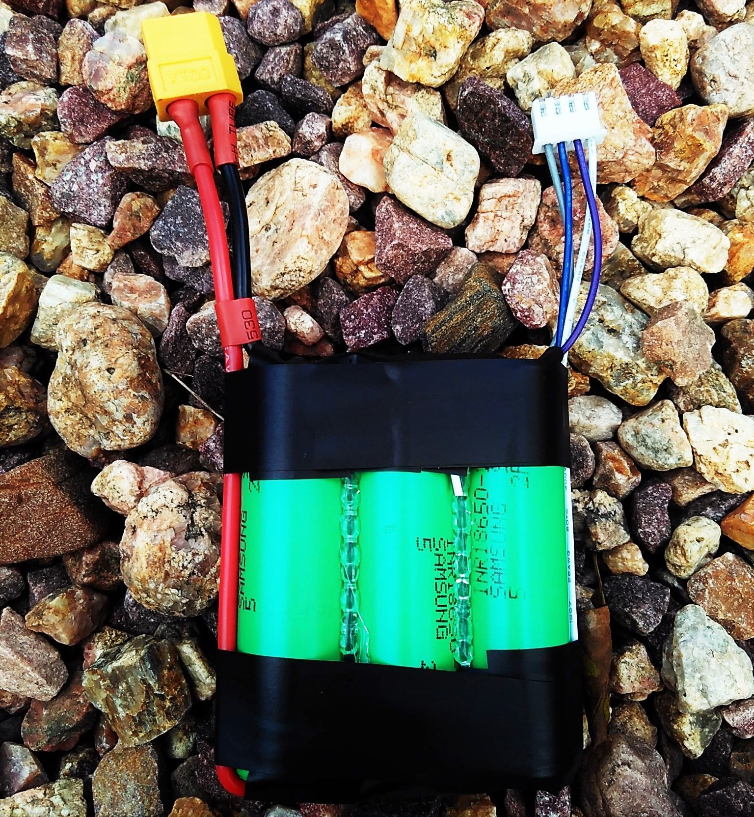 How to Make Your Own Quadcopter Battery : 11 Steps (with Pictures ...