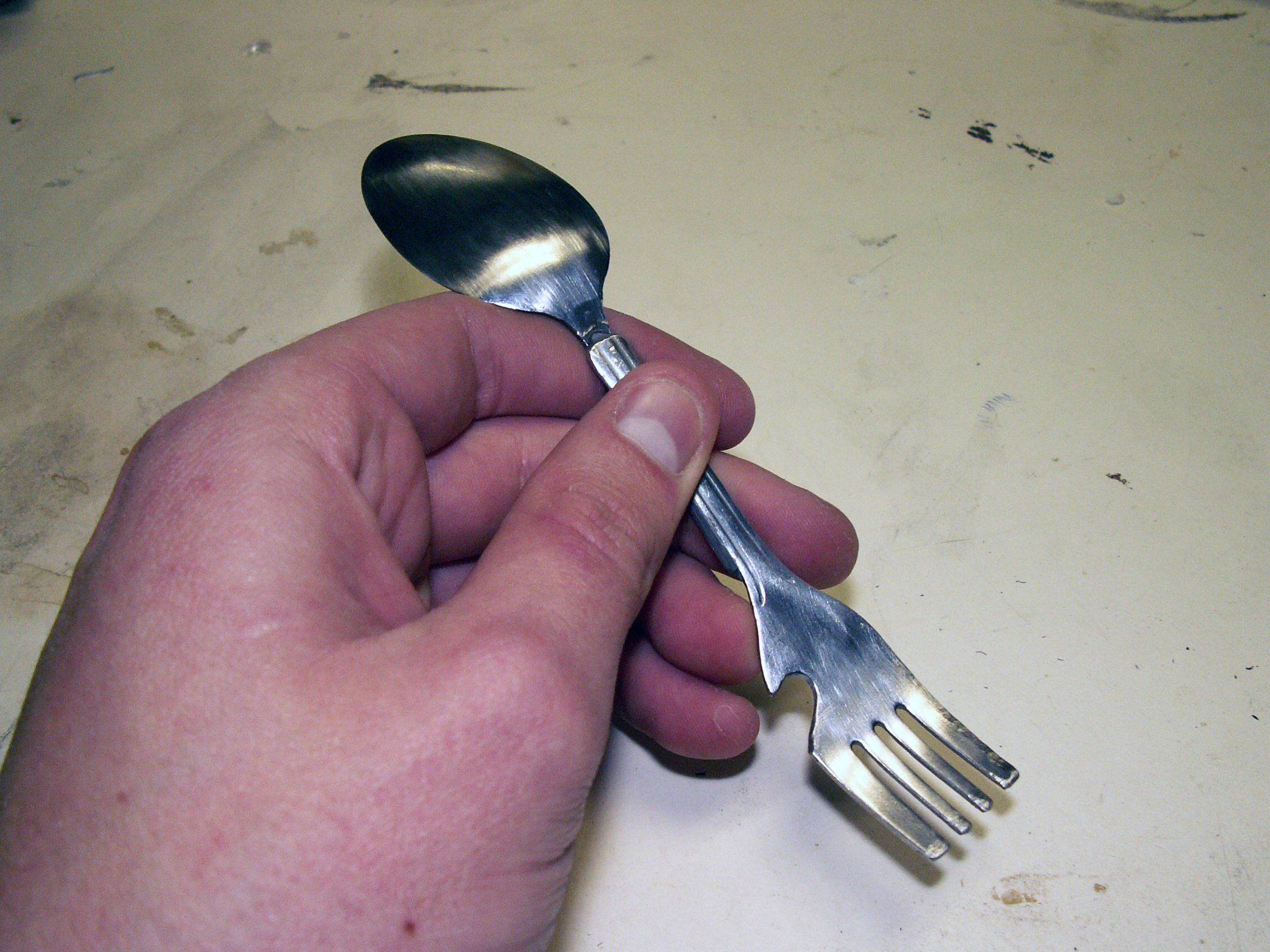 17 Unusual Uses for Spoons - Instructables