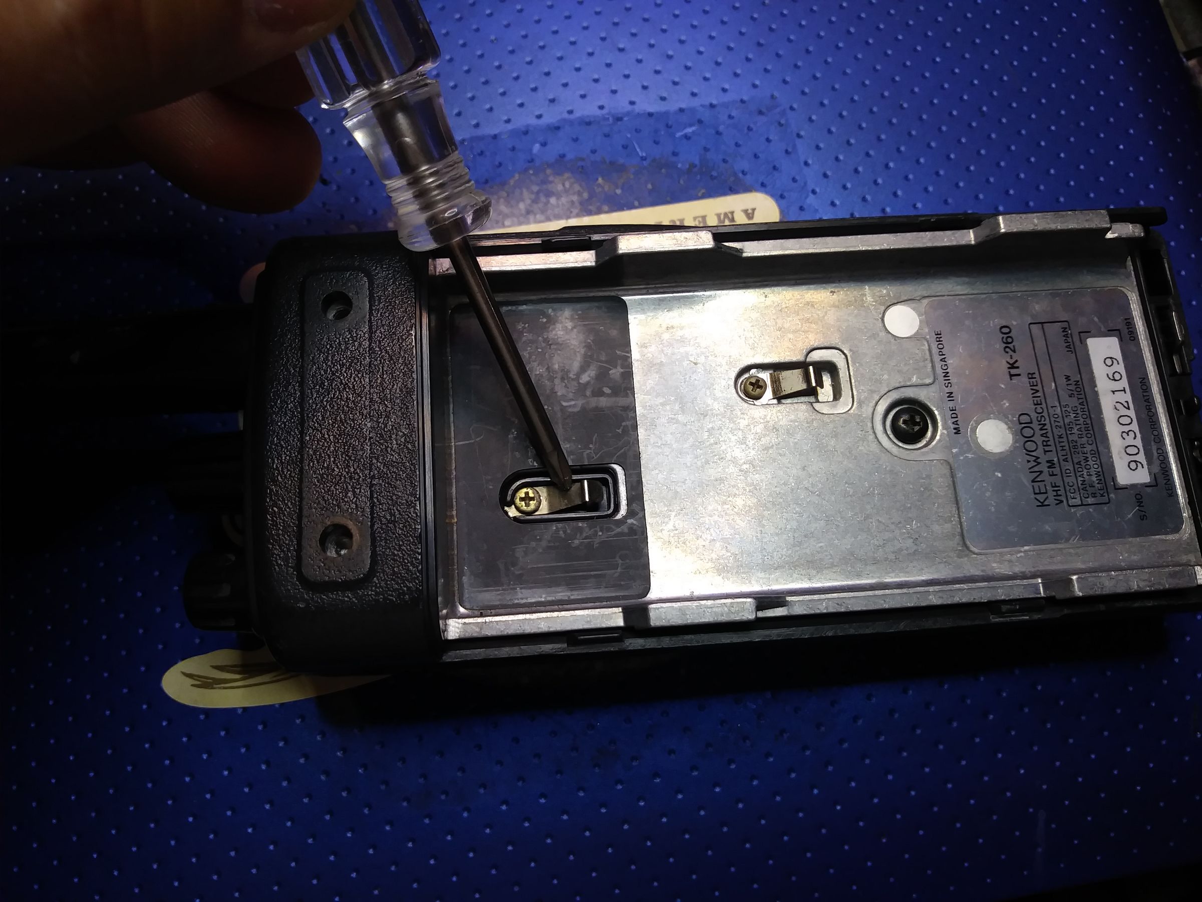 THE CHEAP HAM - TURN a HANDHELD RADIO INTO a MOBILE RADIO : 6 Steps ...