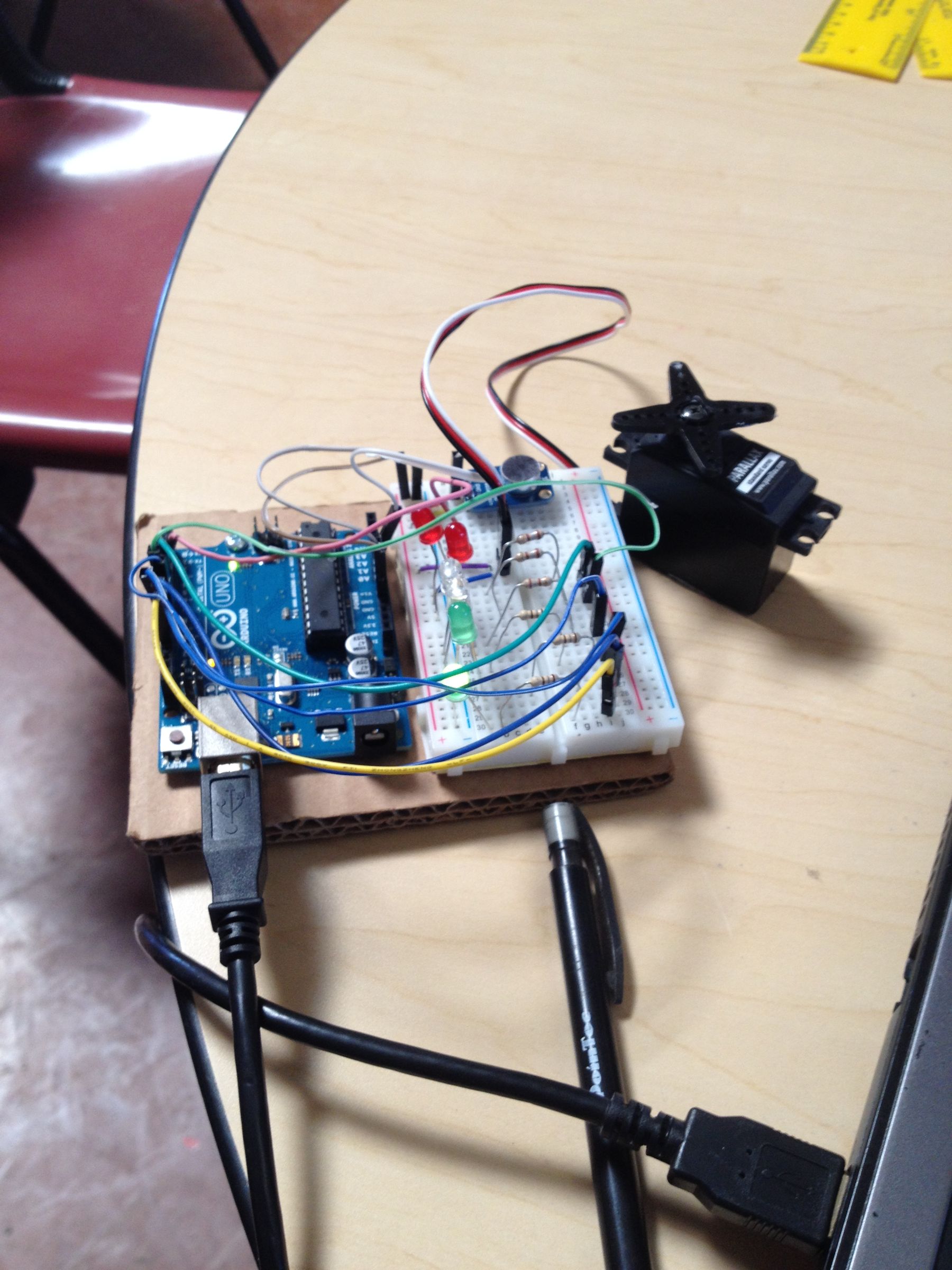 Arduino Controlled Party Lights : 4 Steps - Instructables