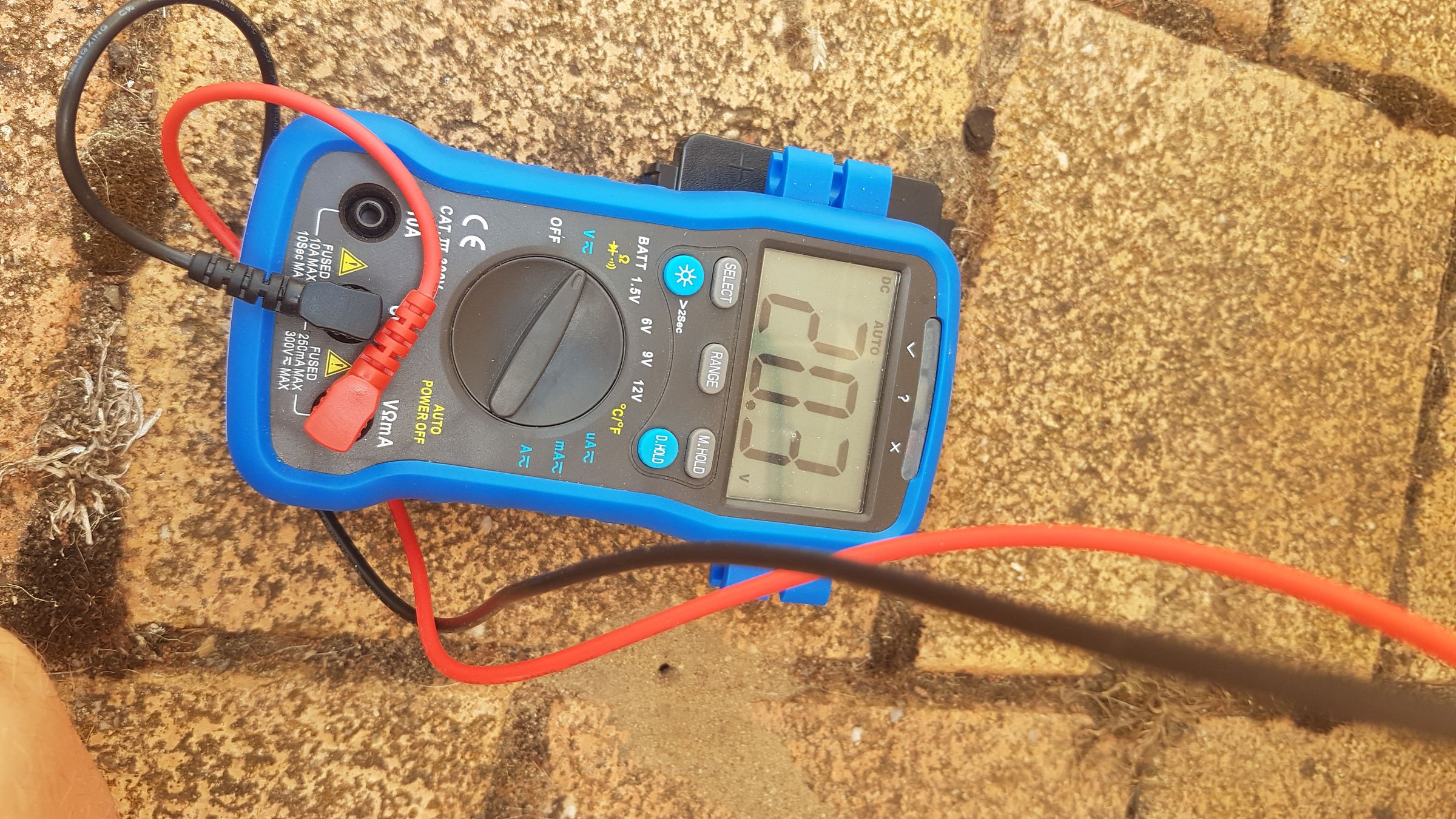 Broken Solar Panel Glass Repair (Simple) : 4 Steps - Instructables