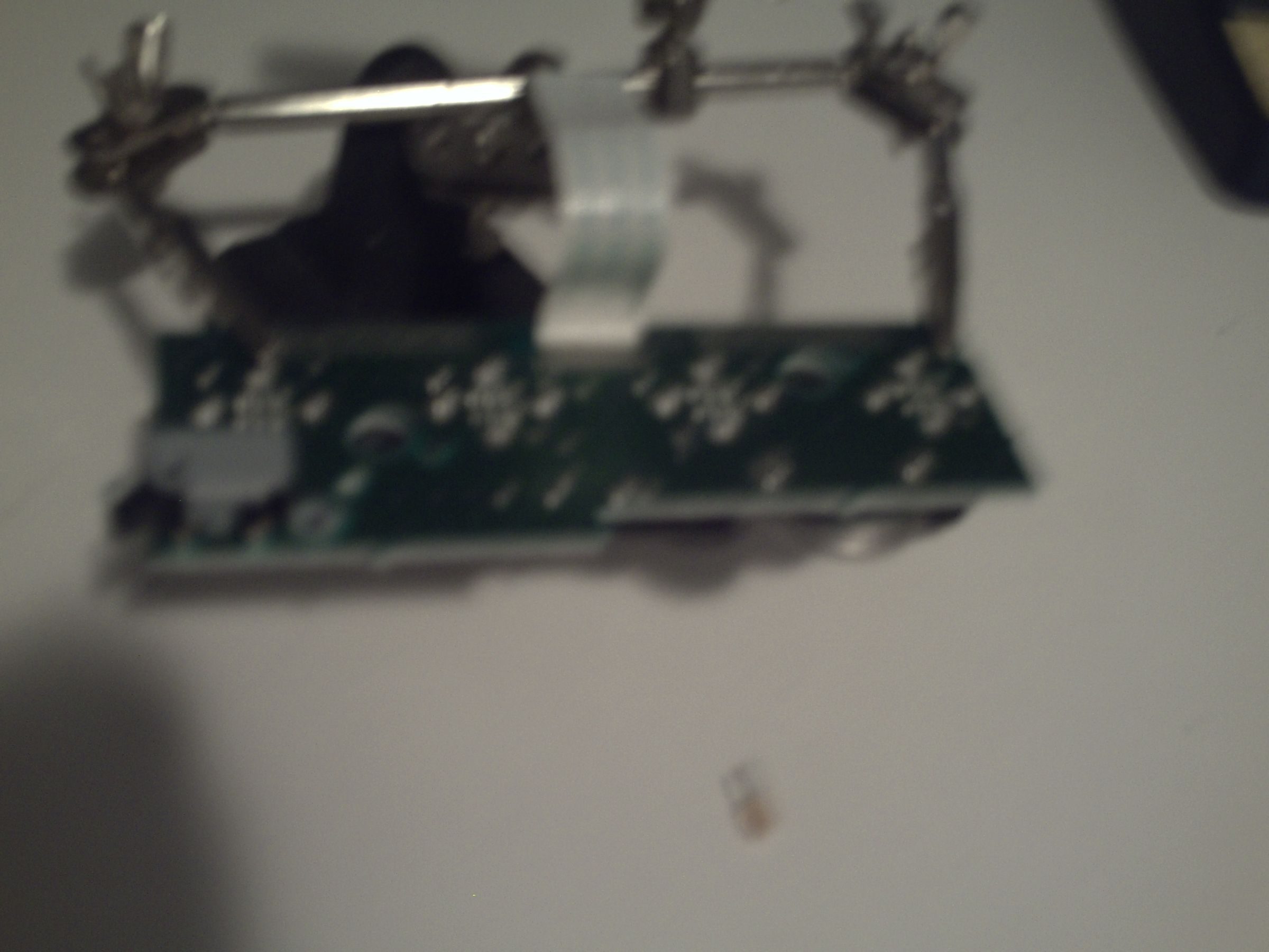 How to Replace the Power Light in Your Nintendo Gamecube : 6 Steps ...