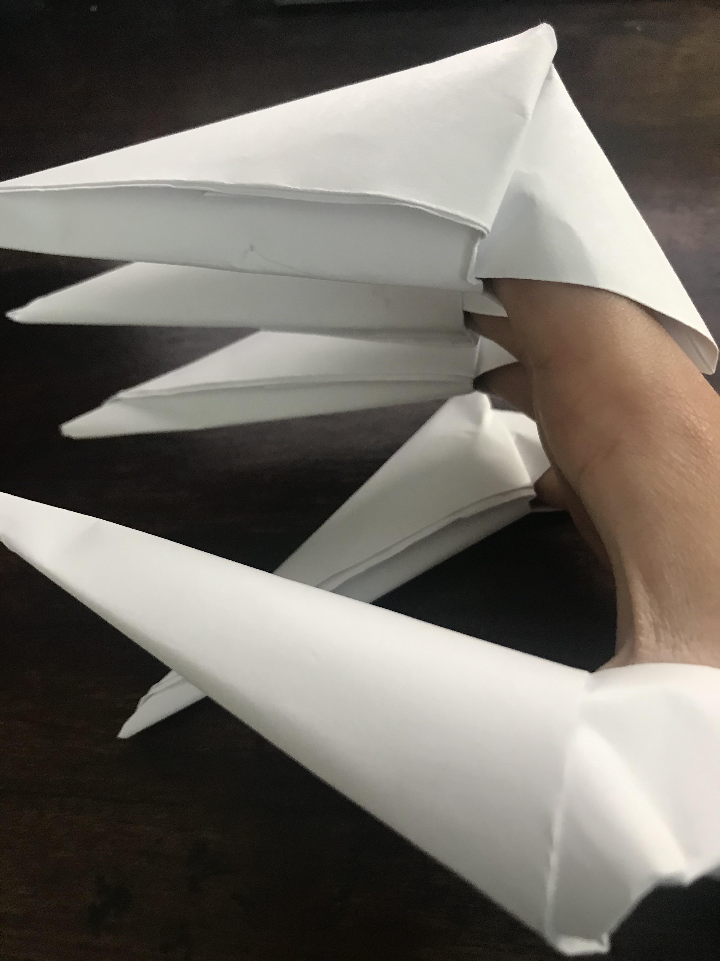 How to Create a Paper Claw : 8 Steps (with Pictures) - Instructables