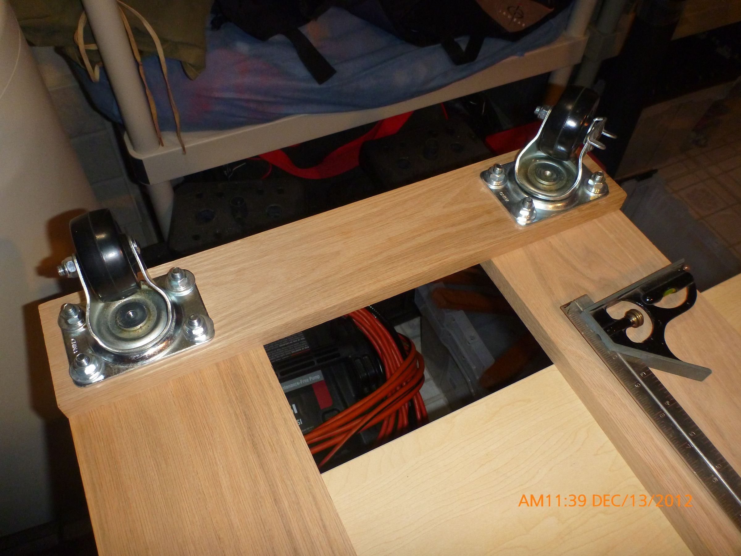 Furniture Grade Furniture Dolly : 9 Steps (with Pictures) - Instructables