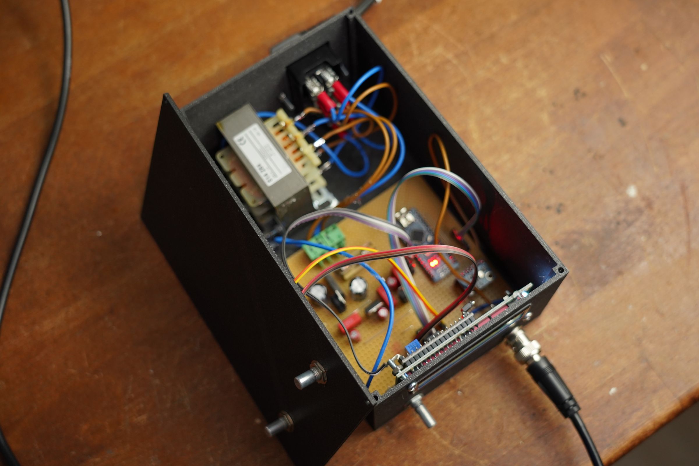 DIY Function/Waveform Generator : 6 Steps (with Pictures) - Instructables