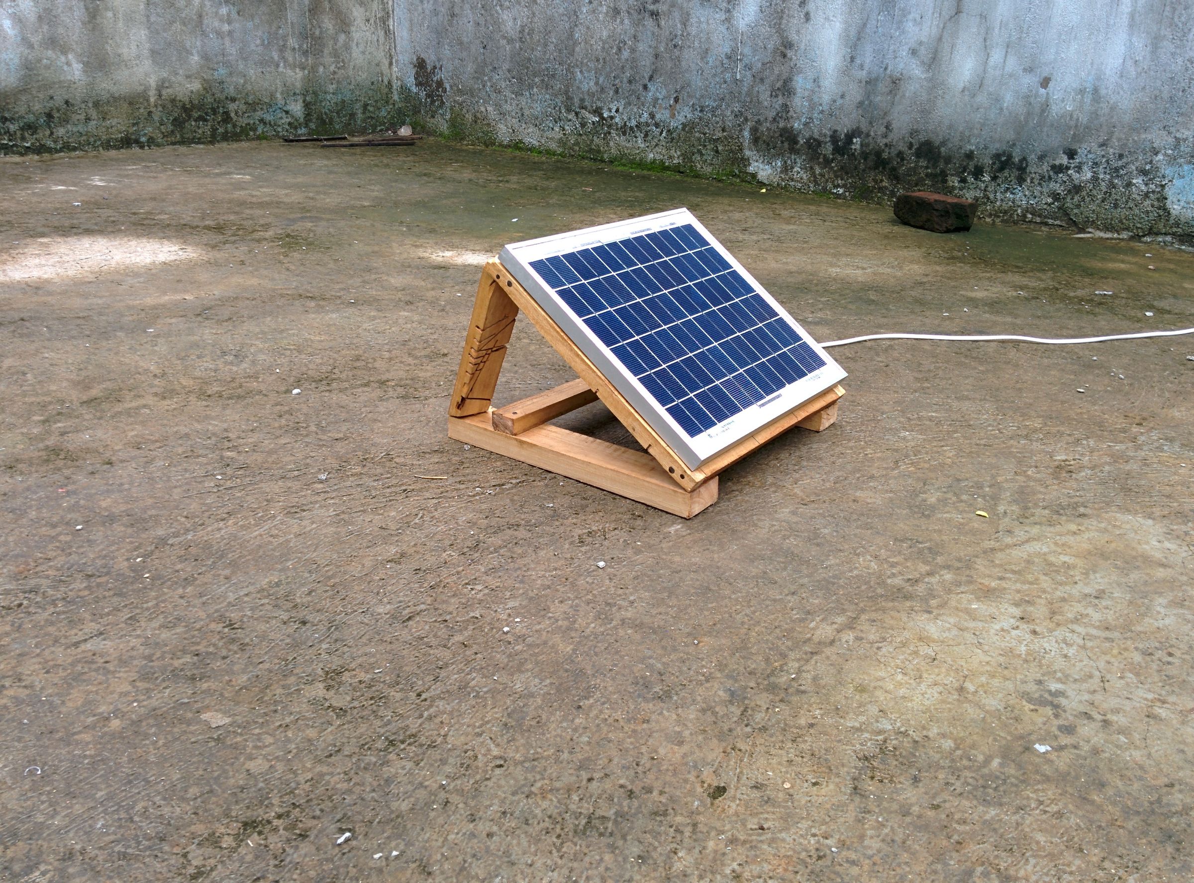 DIY OFF GRID SOLAR SYSTEM : 12 Steps (with Pictures) - Instructables