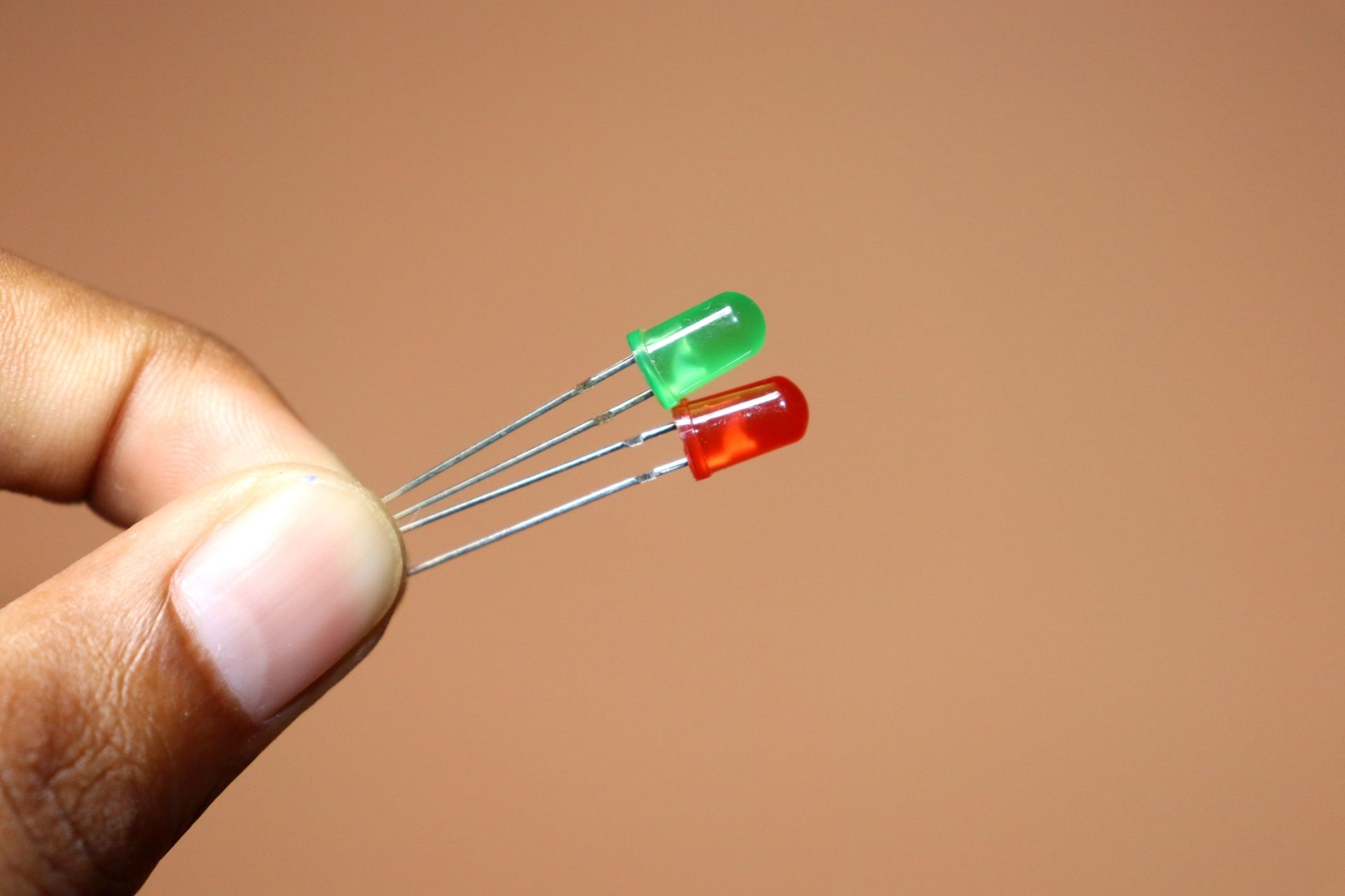 How to Make Short Circuit Protection Circuit : 10 Steps (with Pictures ...