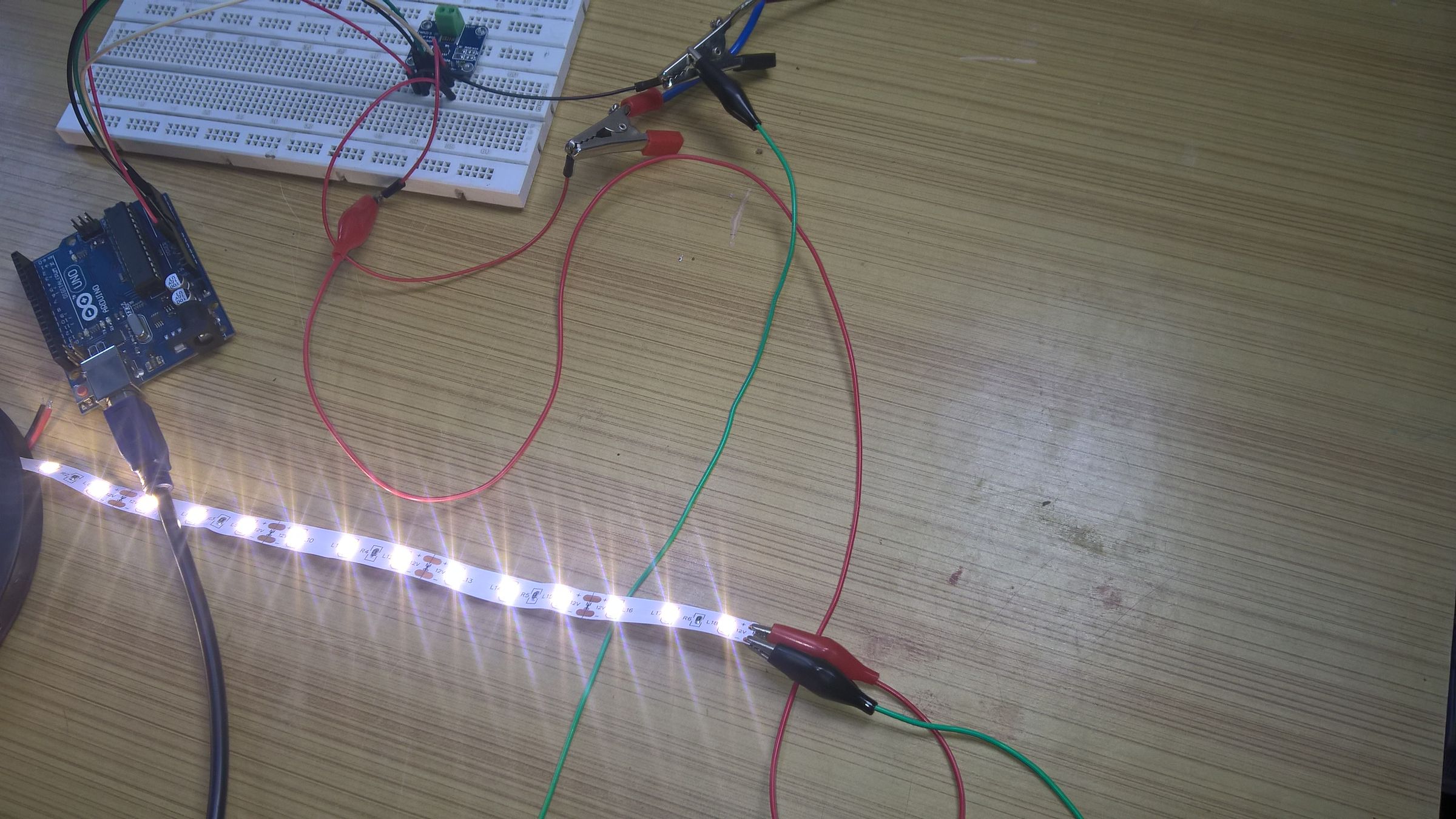 Measure Current and Voltage Using a Microcontroller || Voltage Divider ...