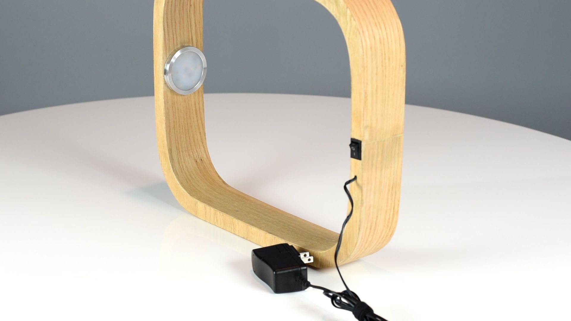 DIY Desk Lamp : 7 Steps (with Pictures) - Instructables