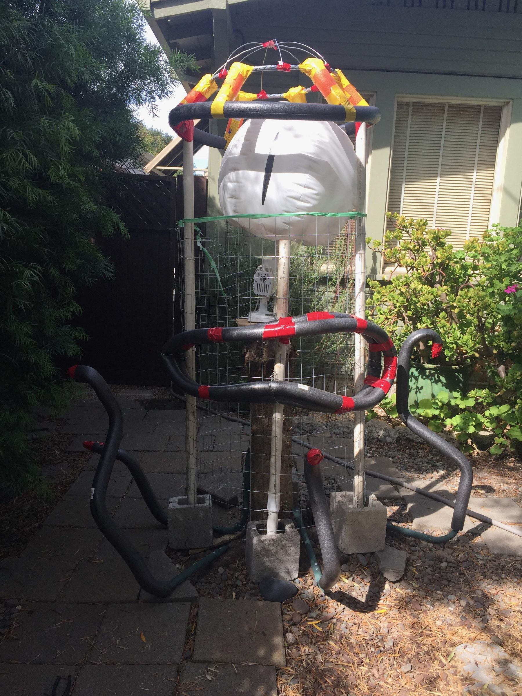 Kang From the Simpsons Yard Decoration : 7 Steps (with Pictures ...