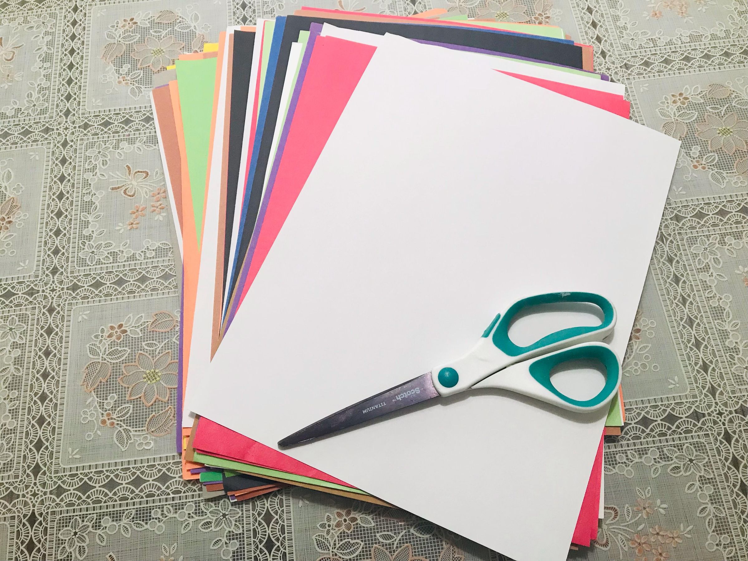 Cute, Durable and Strong Paper Box : 24 Steps (with Pictures ...