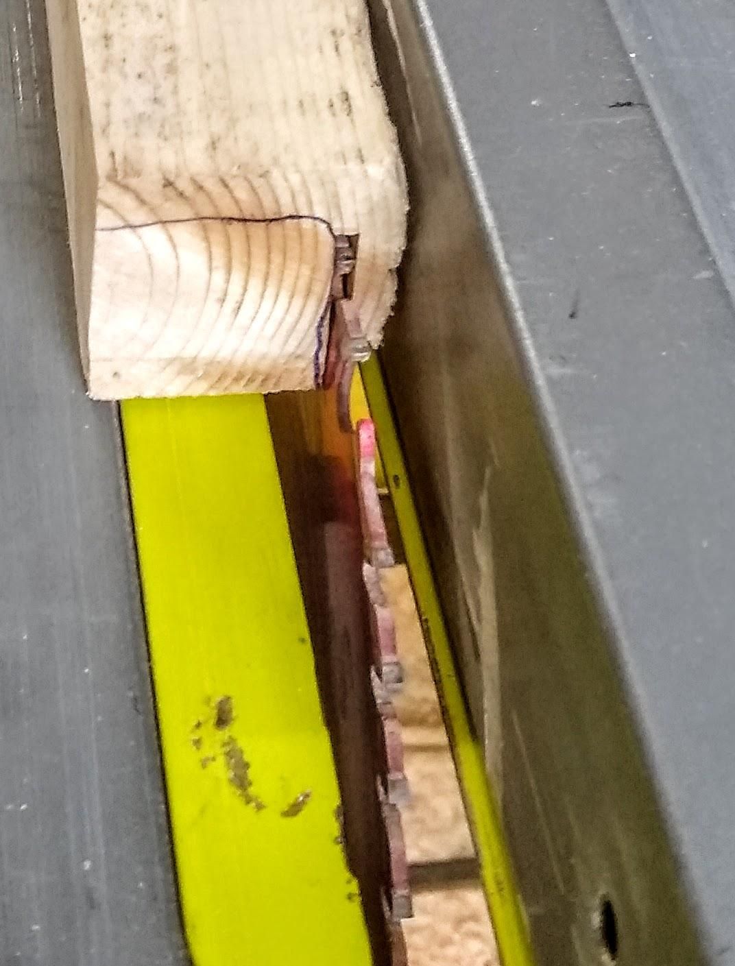 How to Make Outside Corner Molding Trim : 11 Steps - Instructables