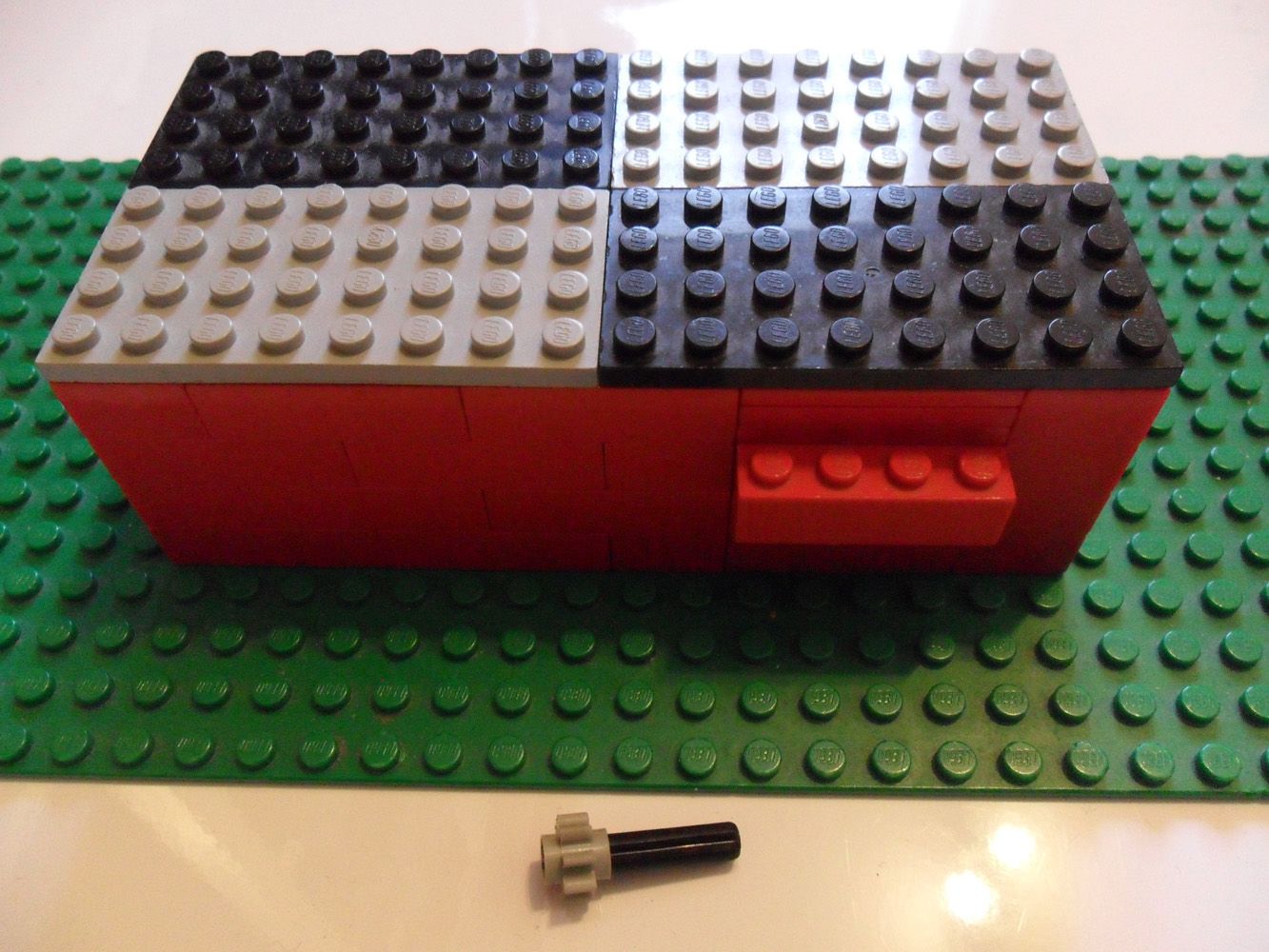 Lego Safe : 4 Steps - Instructables