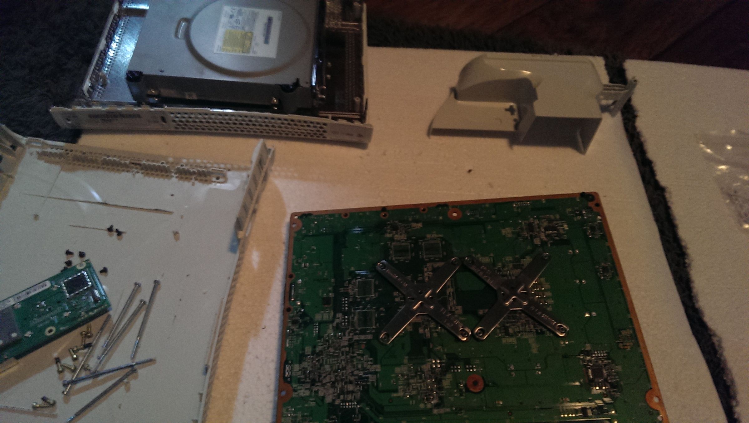 Xbox 360 Red Ring of Death Repair : 13 Steps - Instructables