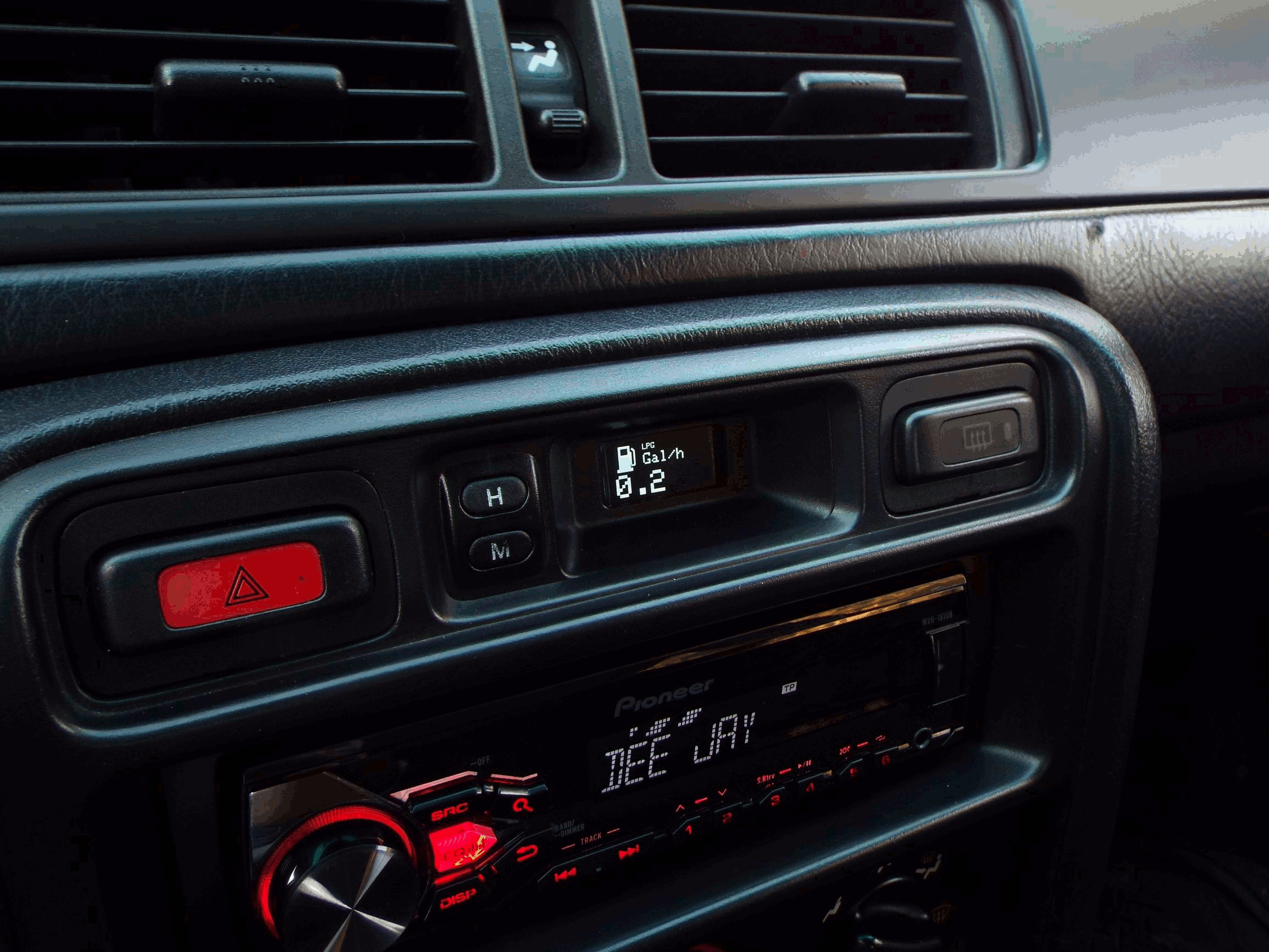 How to Build a Bi-Fuel (LPG & Unleaded) Trip Computer Using Arduino ...