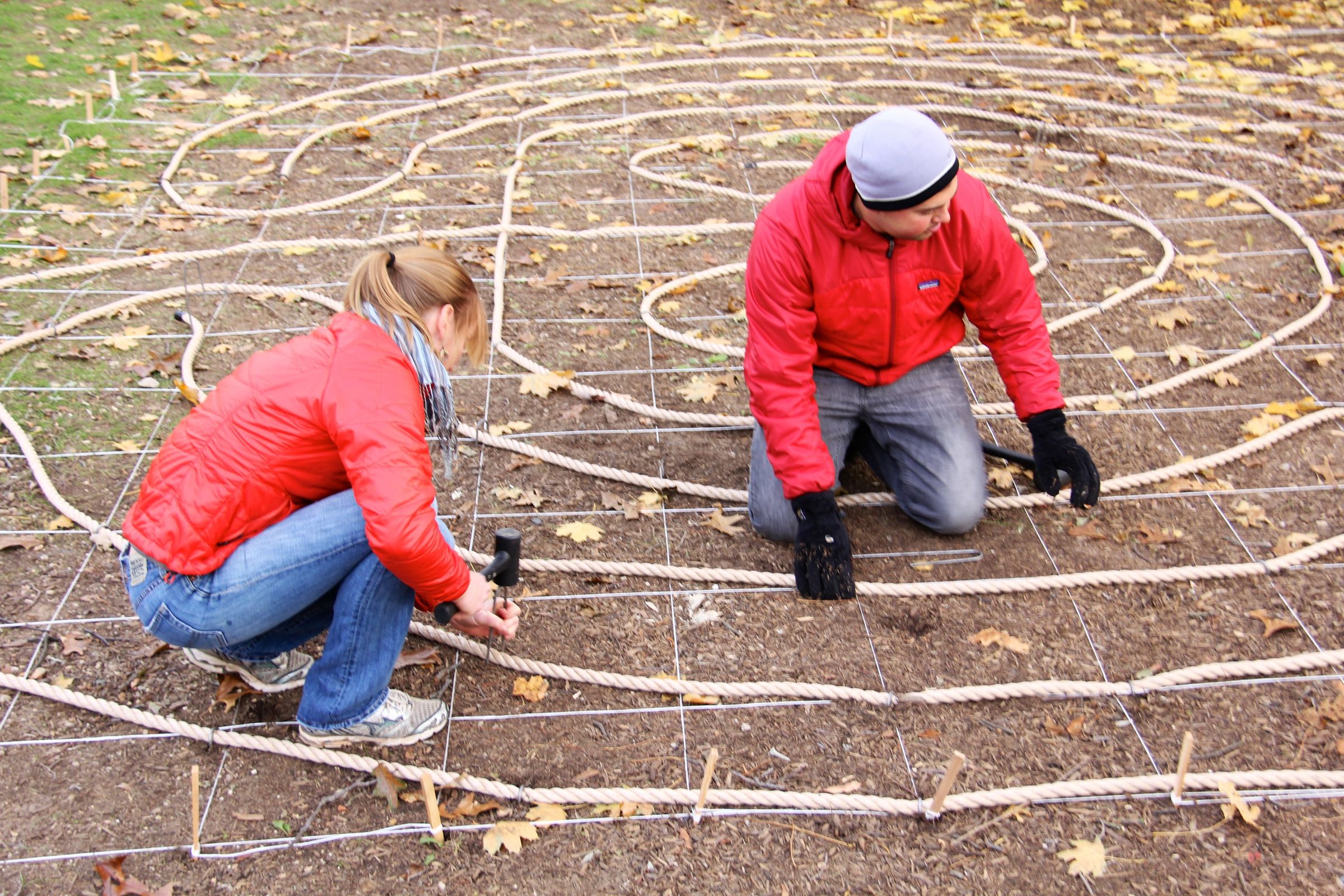 Build a Backyard Labyrinth : 20 Steps (with Pictures) - Instructables
