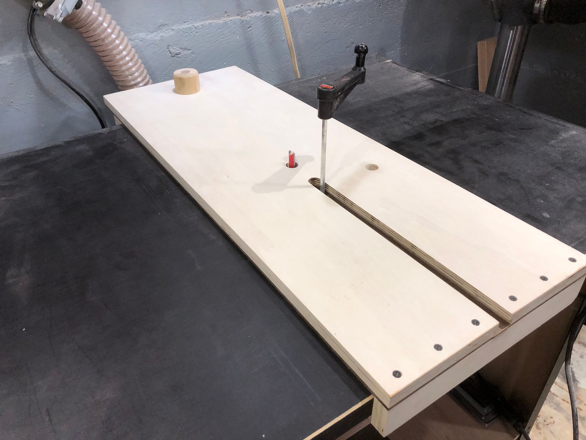 The Multi-Function Router Table Jig : 12 Steps (with Pictures ...