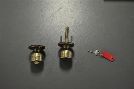 How to Re-Pin a Lock Without Original Key : 6 Steps (with Pictures ...