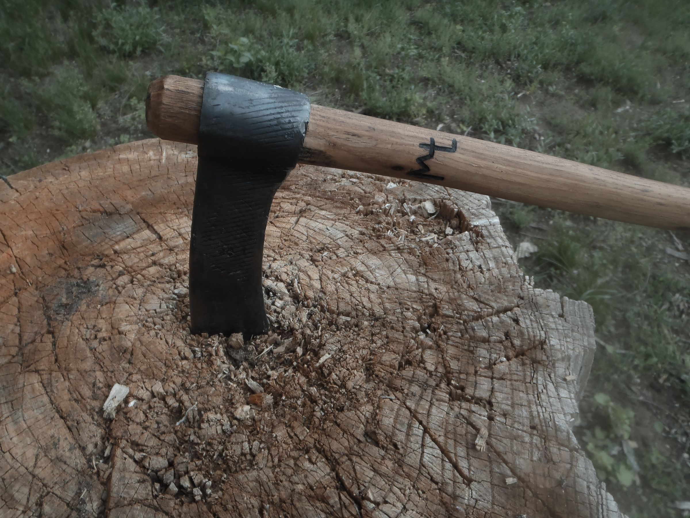 How to Make a Forge Welded Tomahawk - Instructables