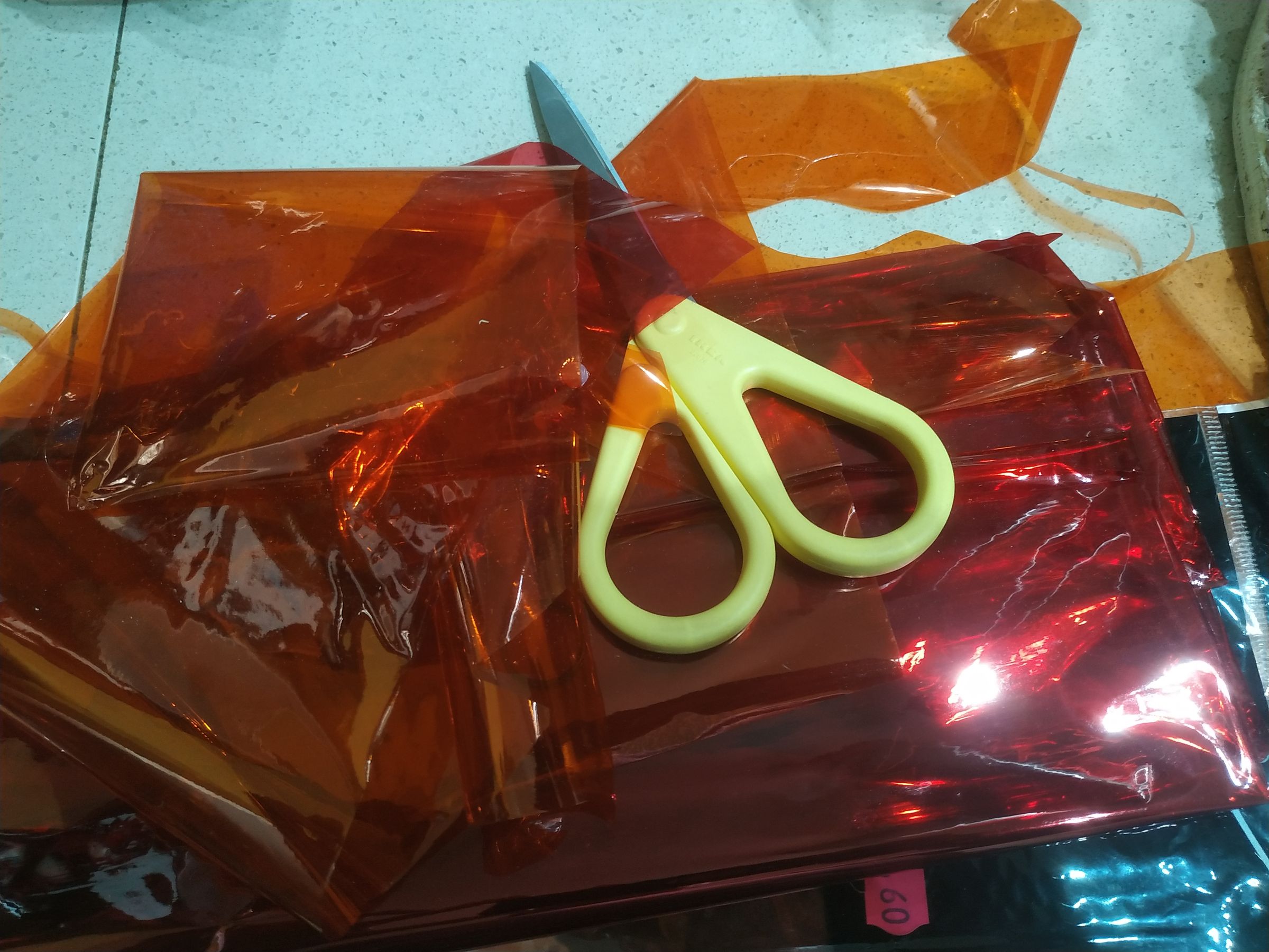 Fake Campfire : 5 Steps - Instructables