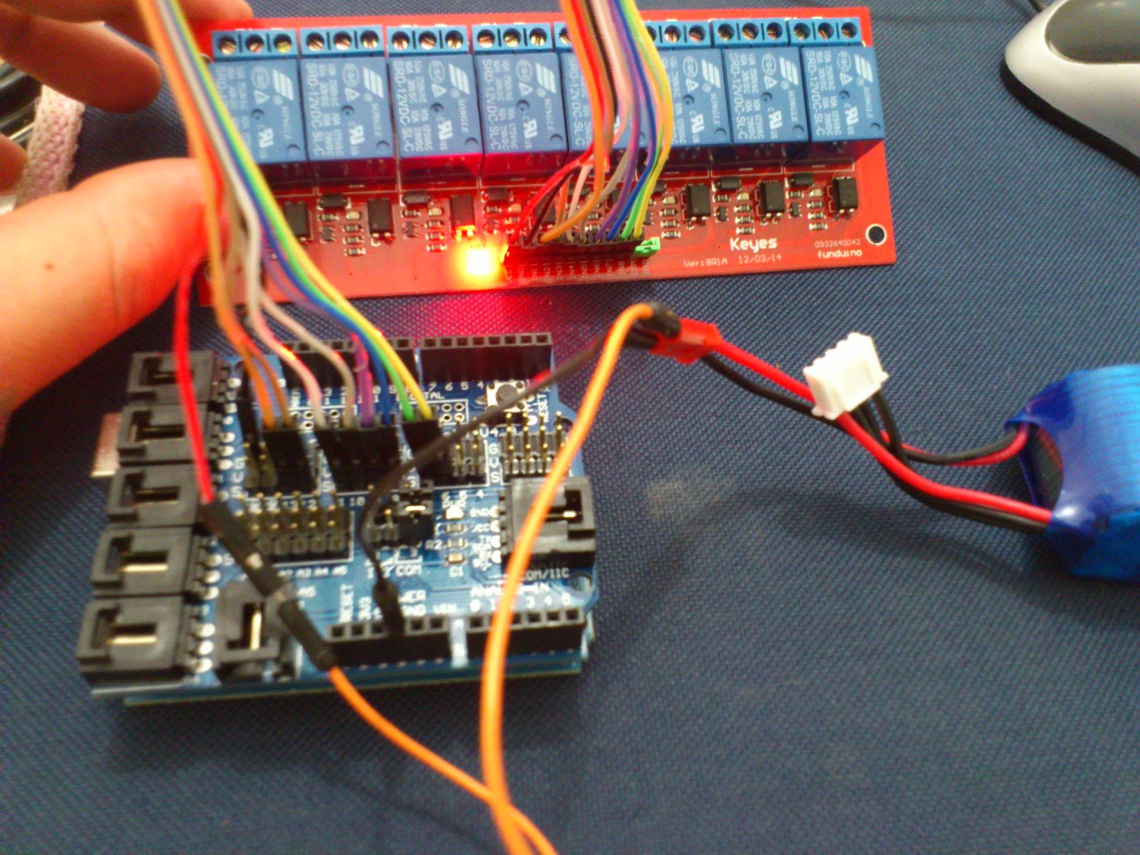 Larson Scanner With Relay Module : 4 Steps (with Pictures) - Instructables