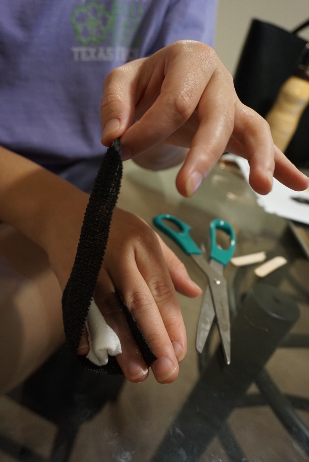 Finger Taping in 5 Minutes : 10 Steps (with Pictures) - Instructables