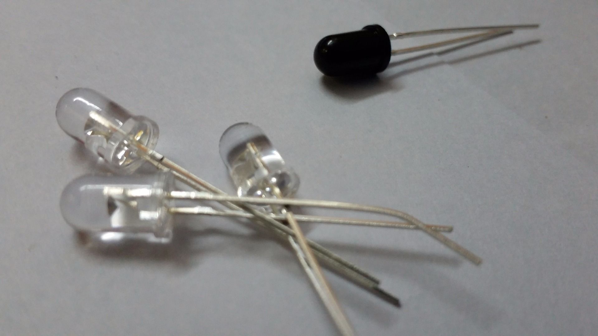 IR PROXIMITY SENSOR : 5 Steps (with Pictures) - Instructables