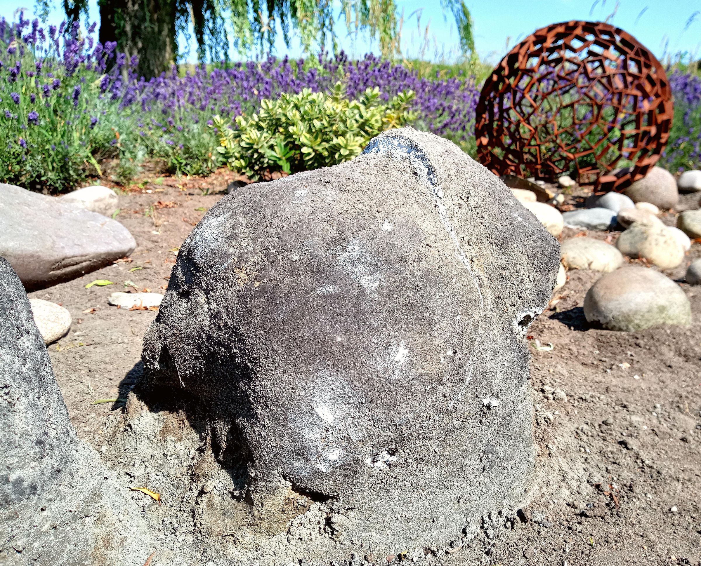 Faux Rocks That Look Real : 11 Steps (with Pictures) - Instructables