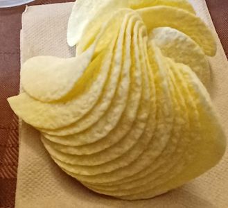 How to Make a Secret Department in a Pringle's Can : 5 Steps ...