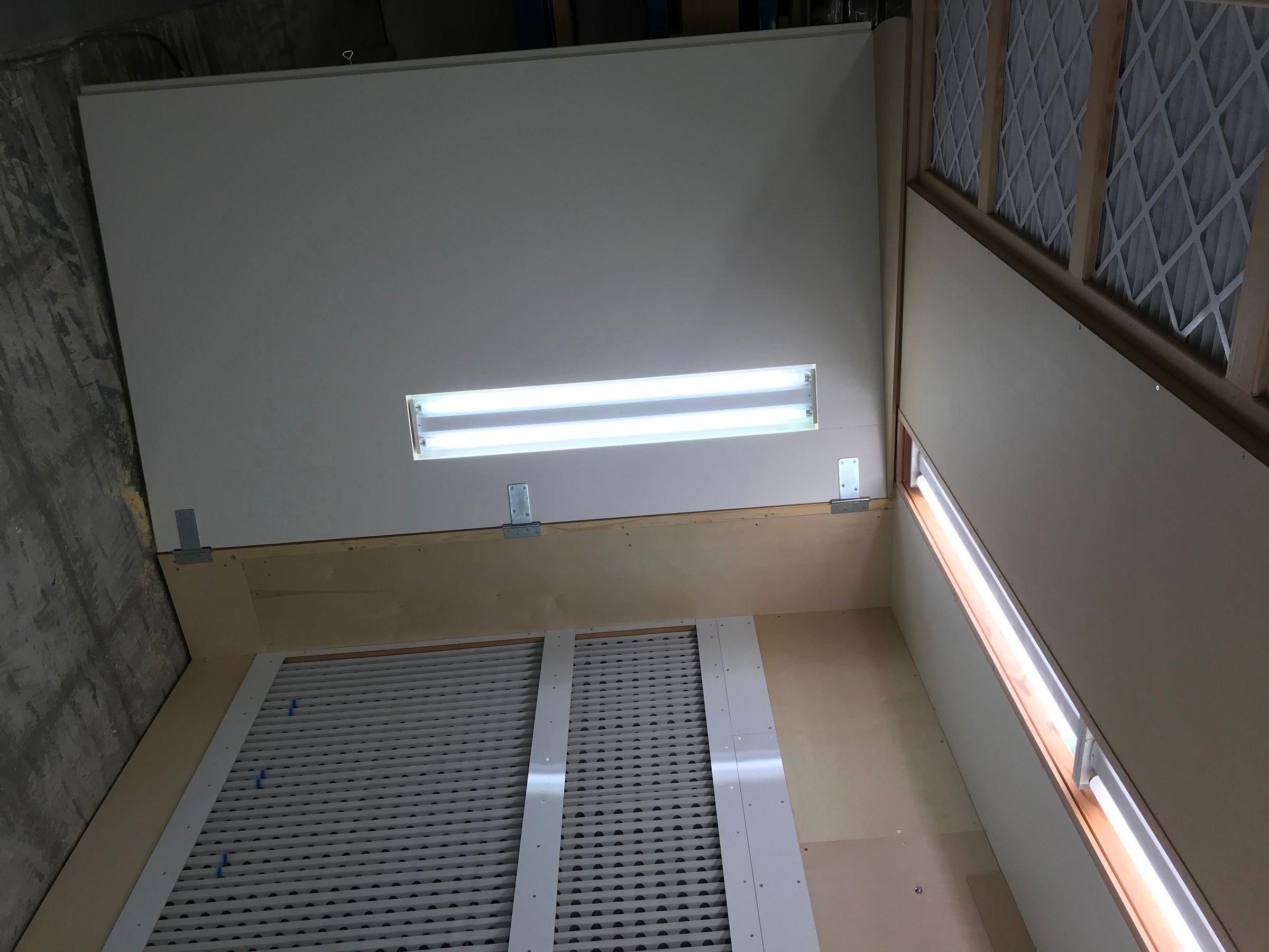 Recirculating Air Spray Booth : 9 Steps (with Pictures) - Instructables