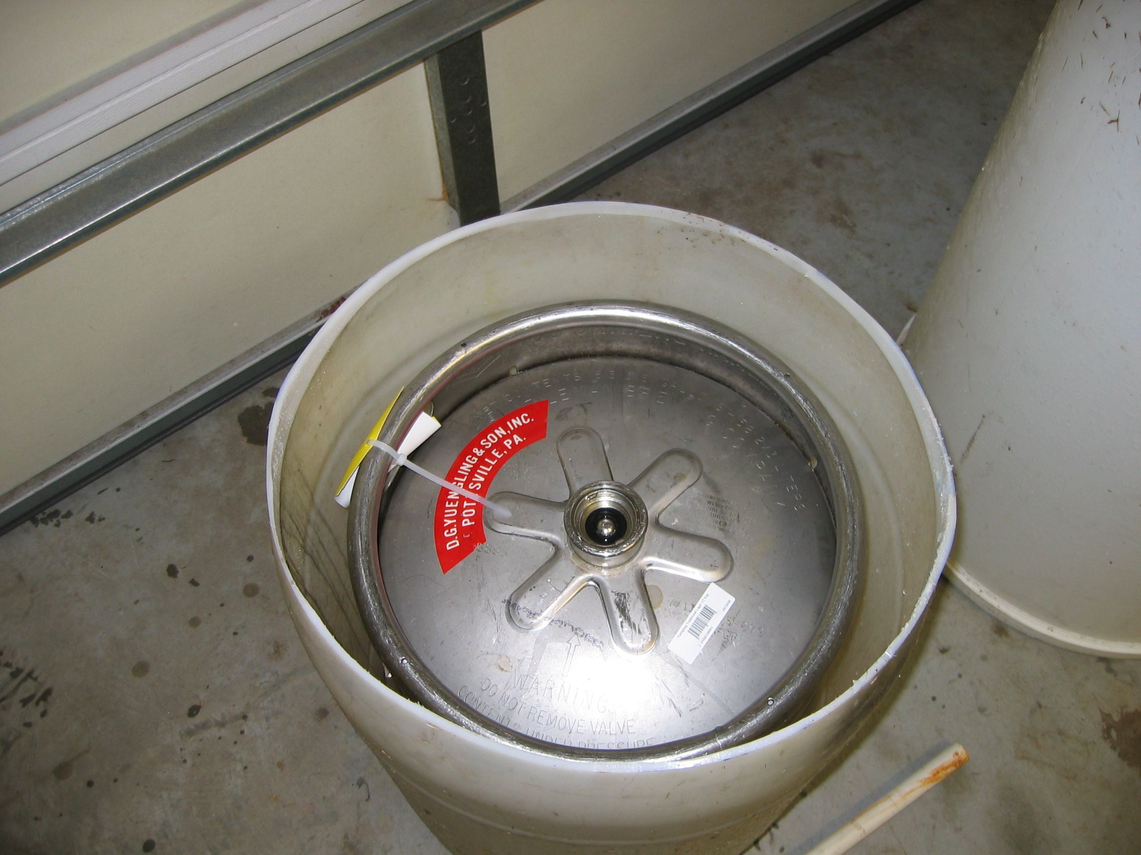 Portable Keg Cooler (a.k.a. R2-Beer2) : 9 Steps (with Pictures ...