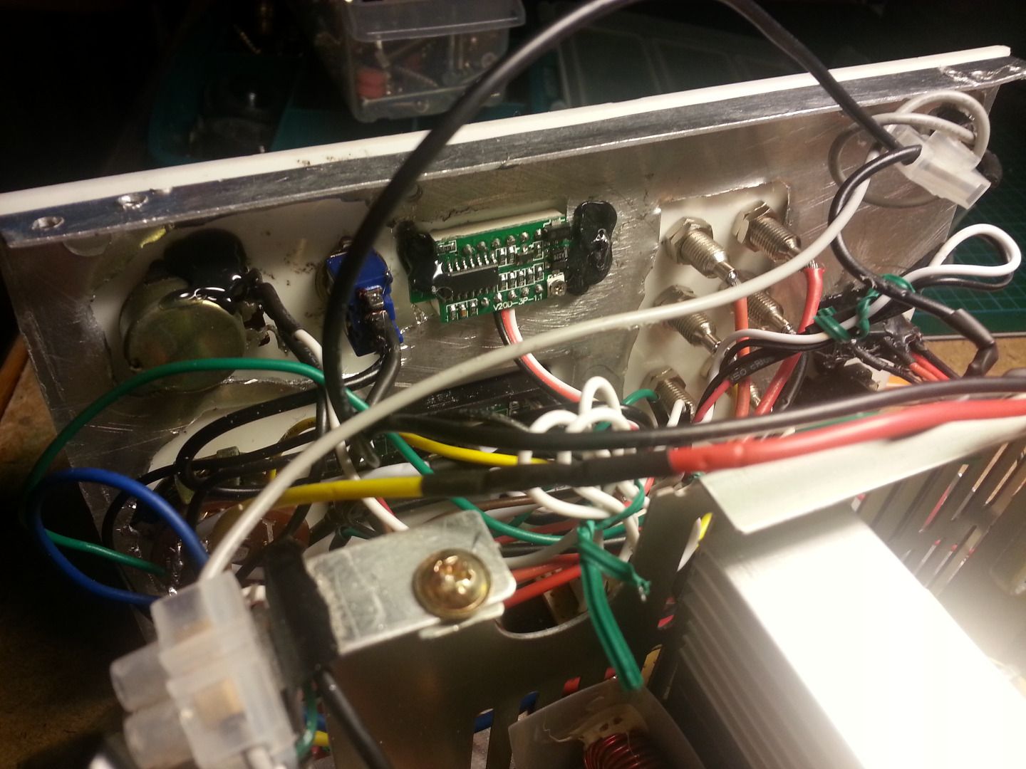 Super Recycled Benchtop Power Supply : 6 Steps (with Pictures ...