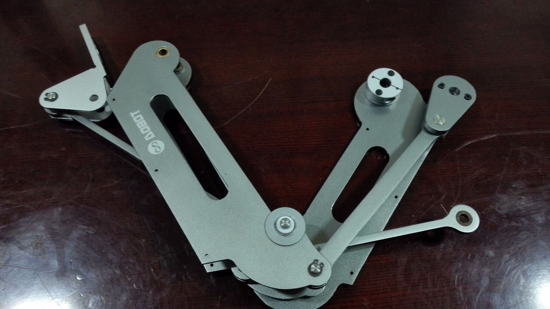 Build a Laser Cut and Soldering Dobot Robot Arm : 16 Steps (with ...