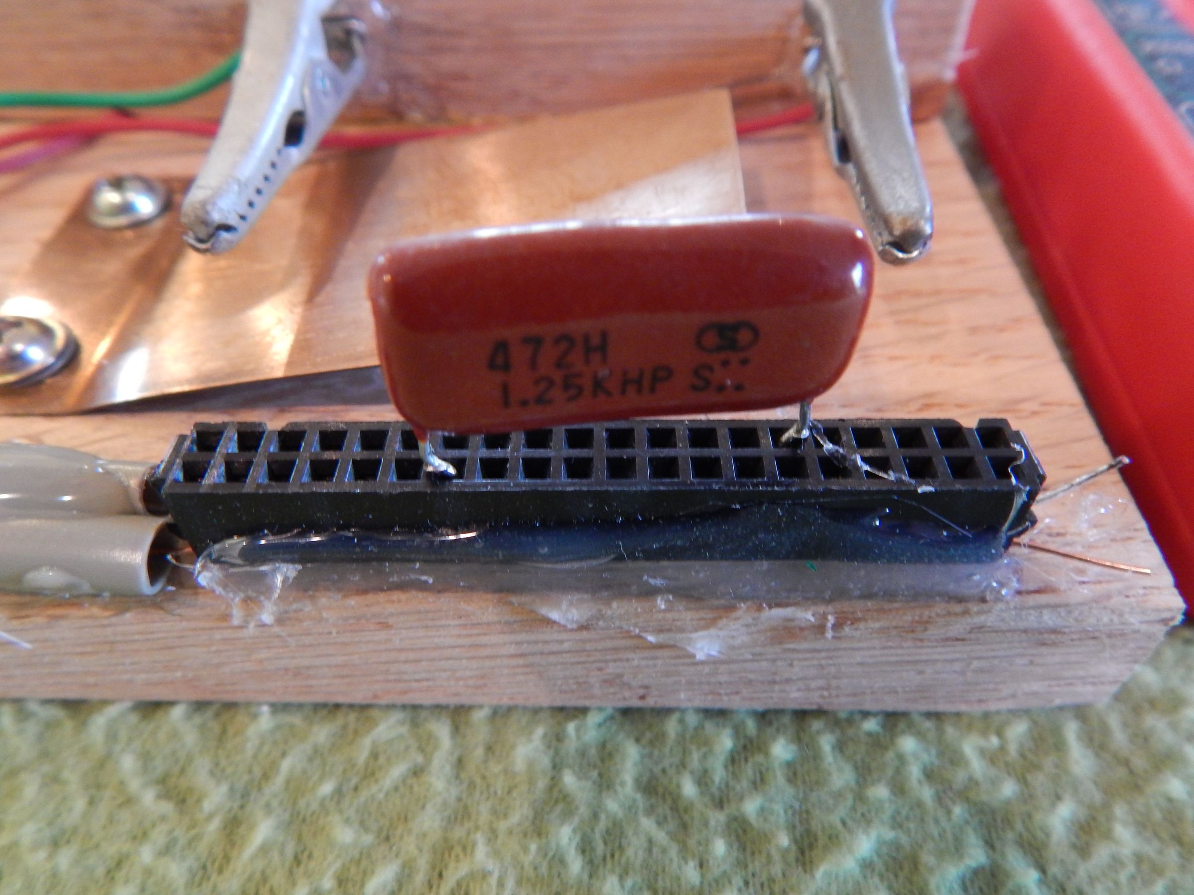 Third Hand for Your Multimeter : 5 Steps (with Pictures) - Instructables