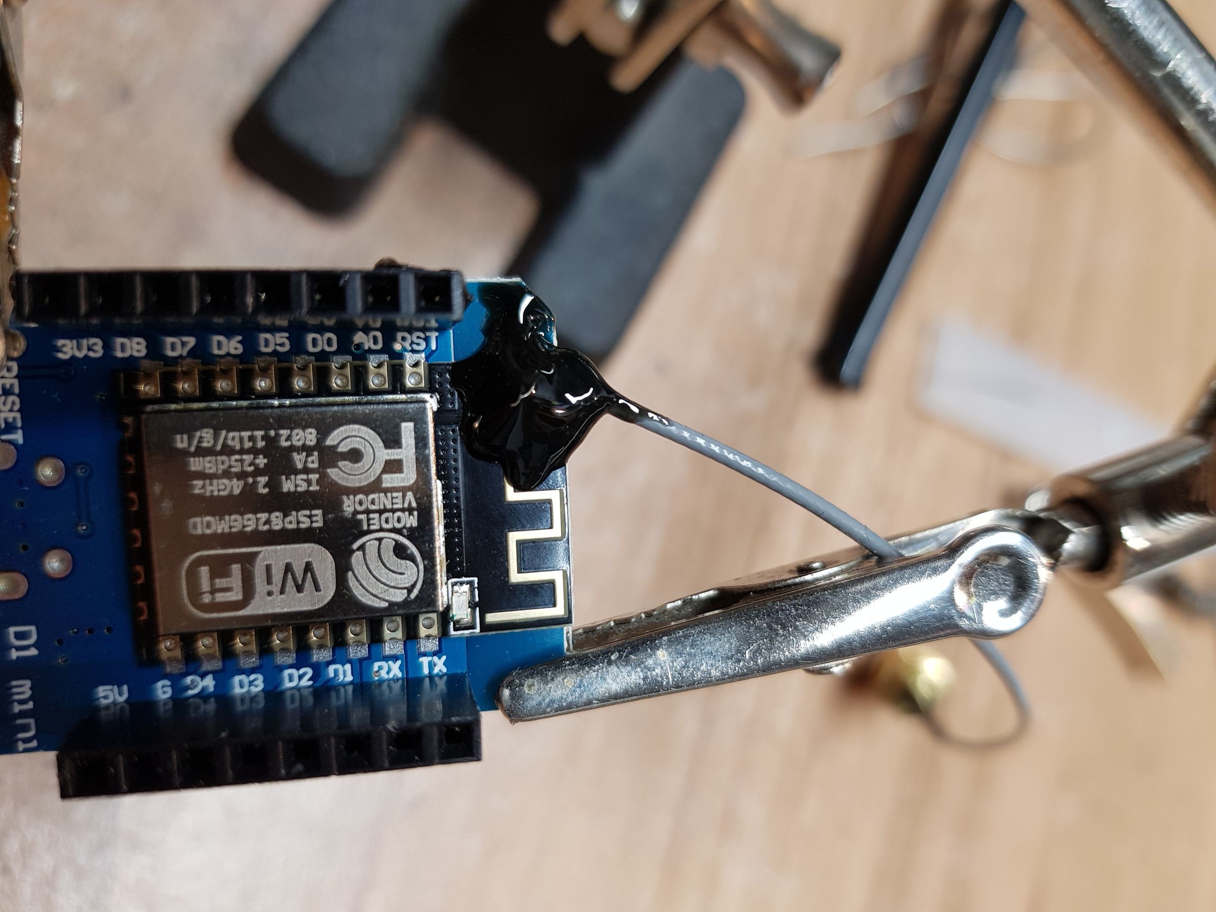 External Antenna for ESP8266 : 5 Steps - Instructables