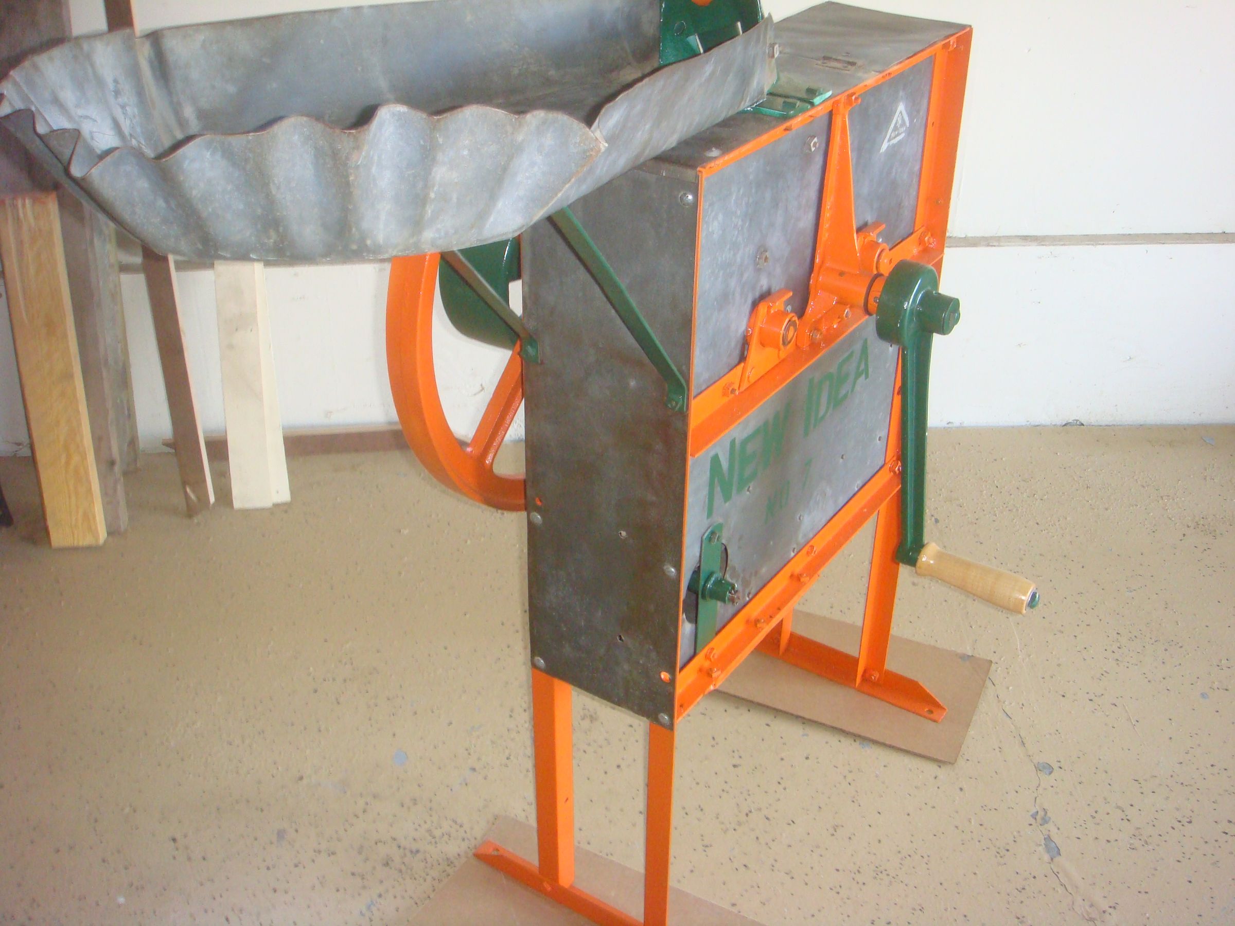 Reconditioning New Idea Corn Sheller : 8 Steps (with Pictures ...