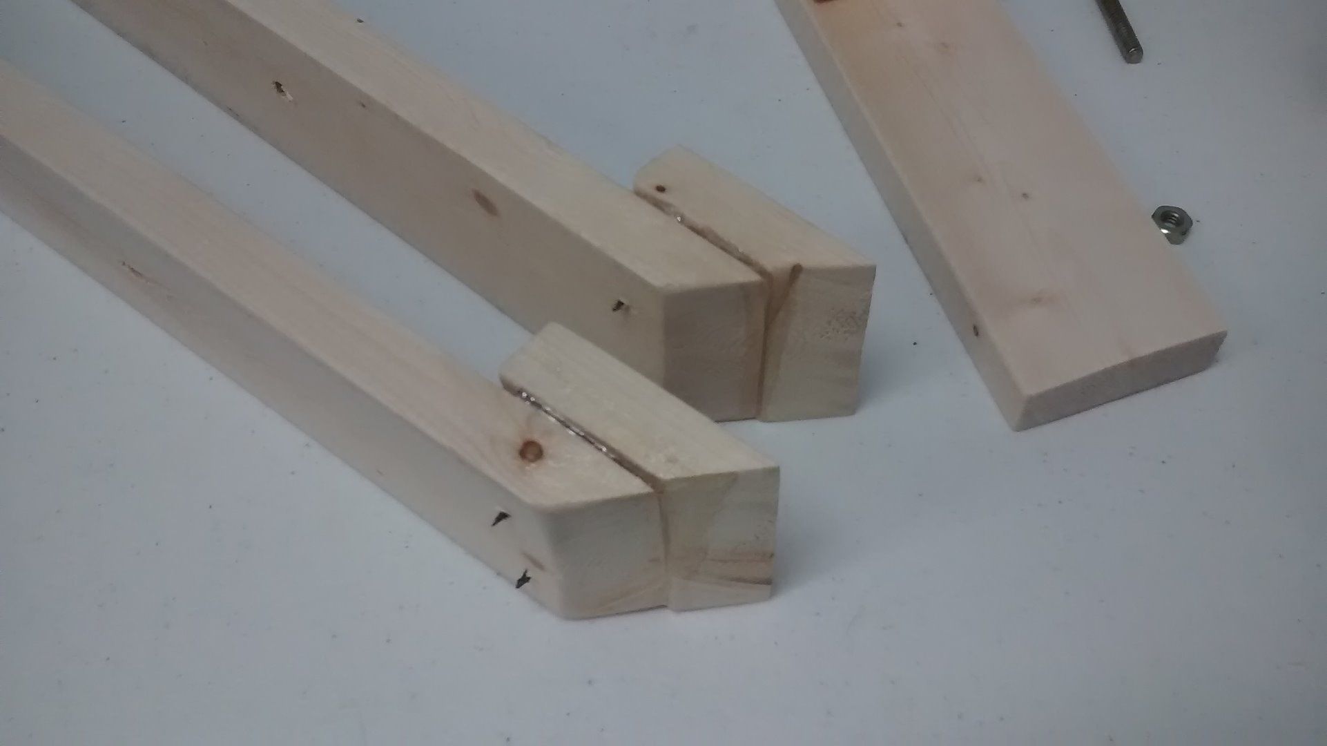 Simple and Cheap Stitching Pony : 8 Steps (with Pictures) - Instructables