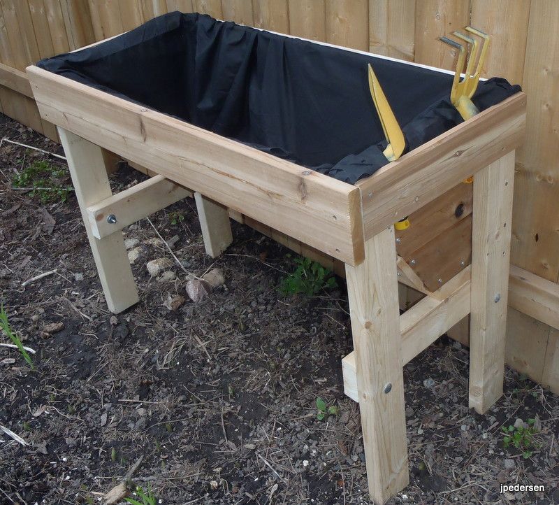 Wheelchair Accessible Planter : 6 Steps (with Pictures) - Instructables