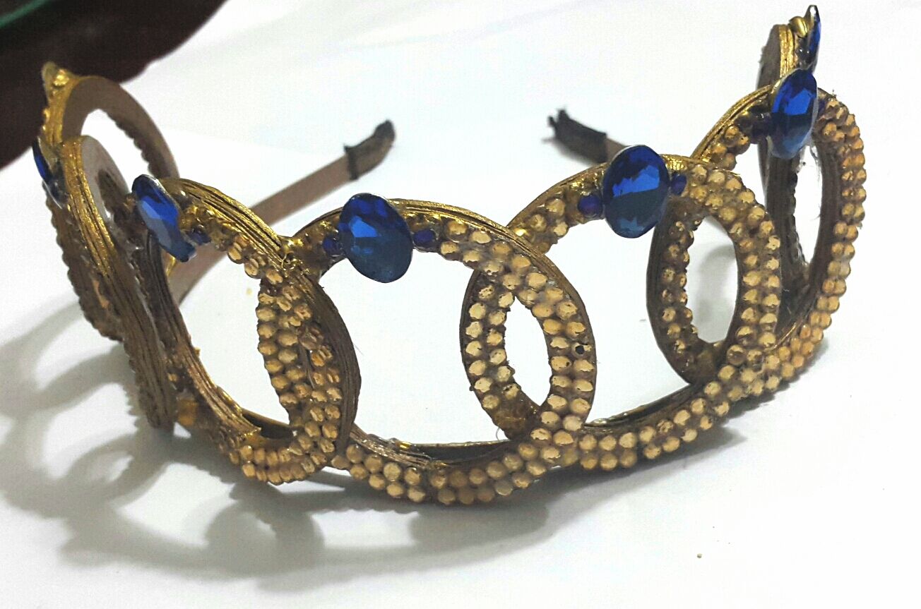 DIY Cardboard Paper Tiara : 7 Steps (with Pictures) - Instructables
