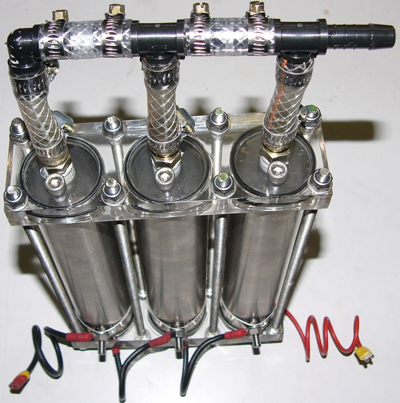 Hydroxy Gas Generator : 13 Steps - Instructables