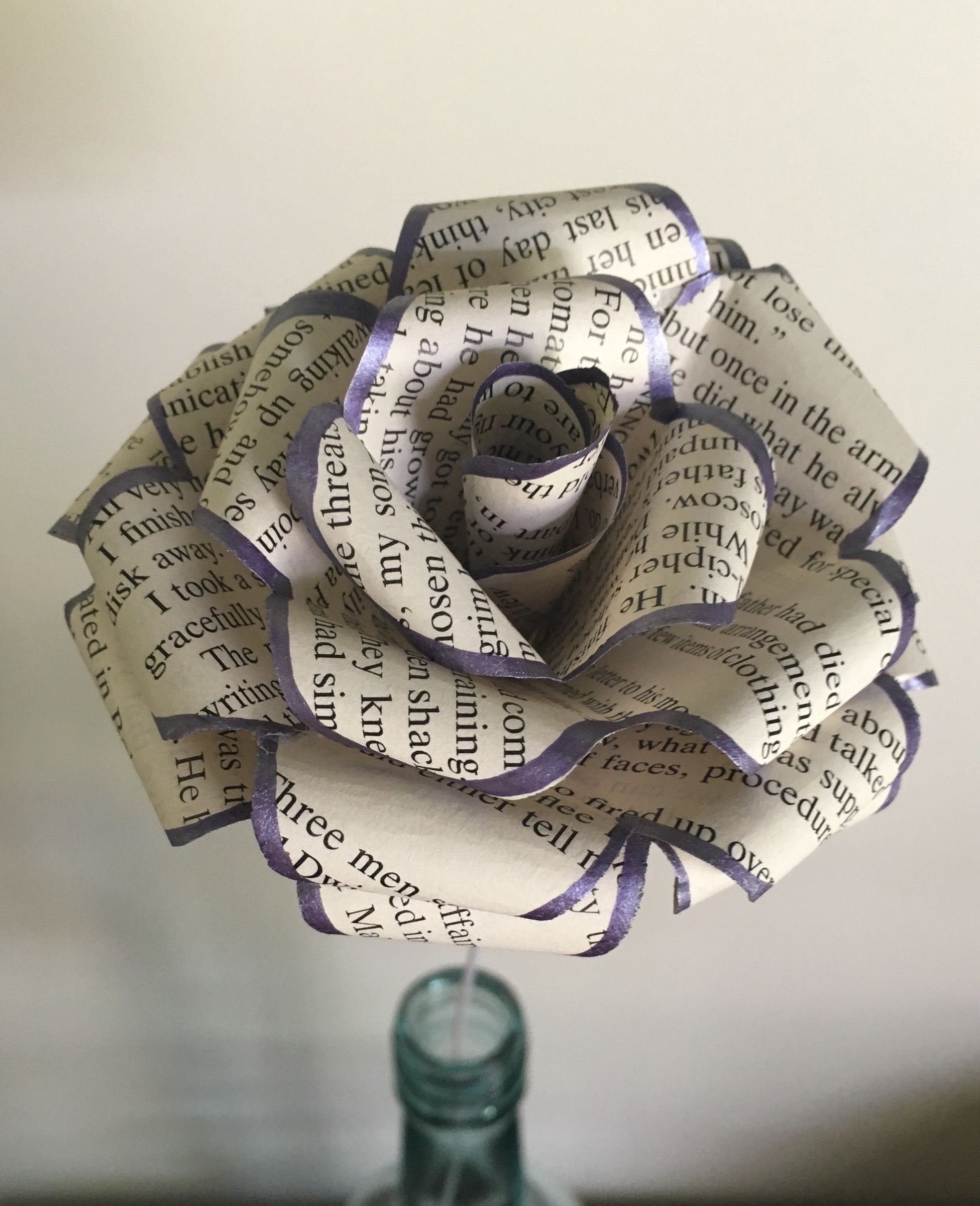 Book Page Roses : 5 Steps (with Pictures) - Instructables