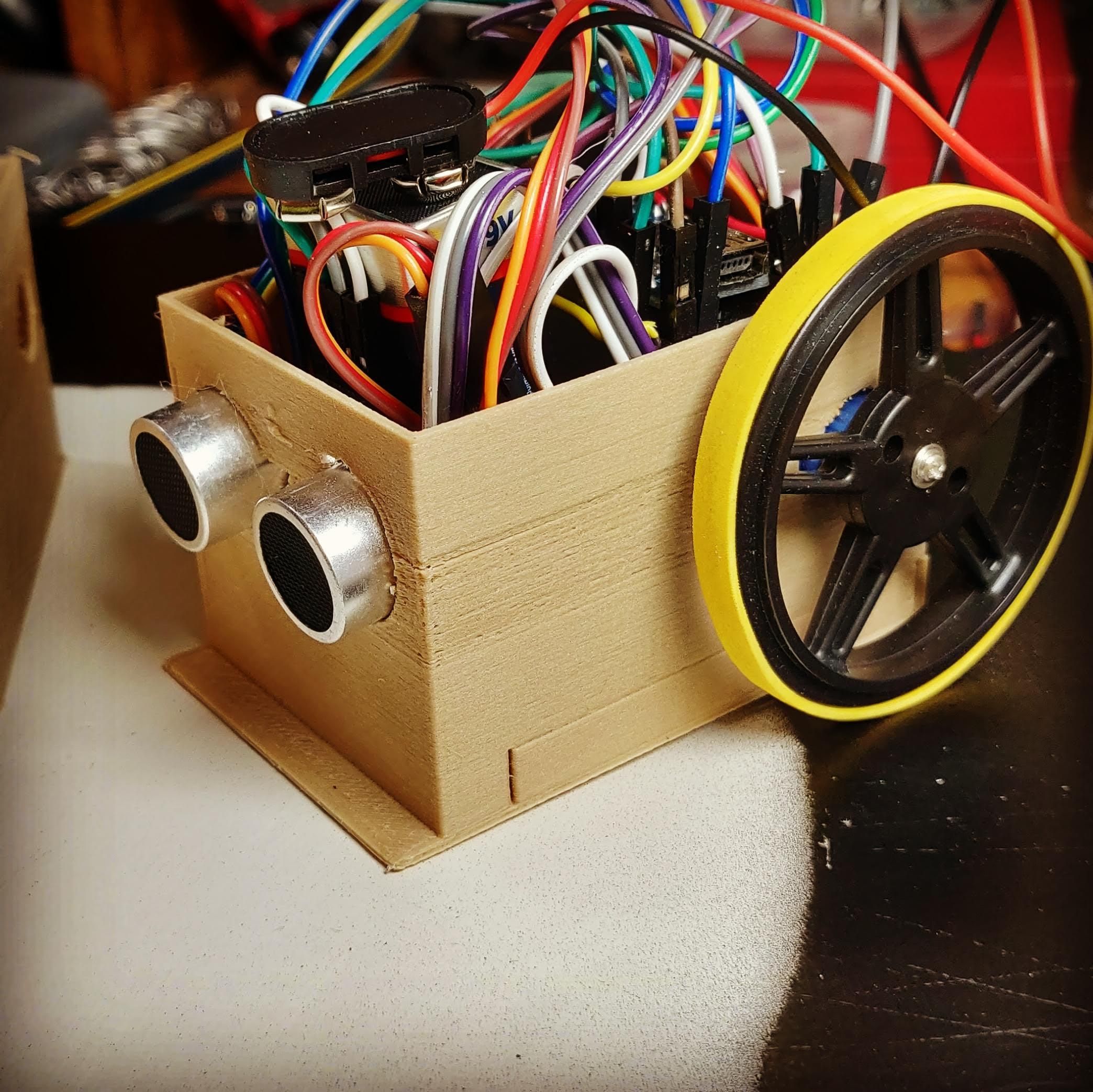 Super Simple Sumo Bot : 6 Steps - Instructables