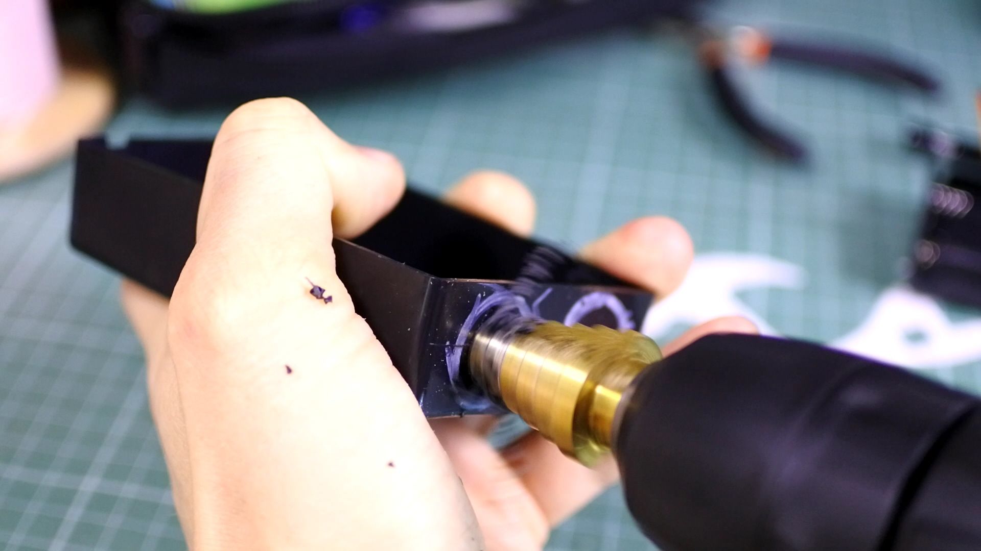 Automatic Trash Bin : 8 Steps (with Pictures) - Instructables