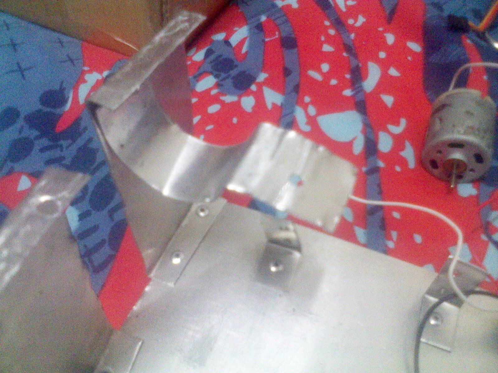 How to Make a Mini Battlebot : 11 Steps - Instructables