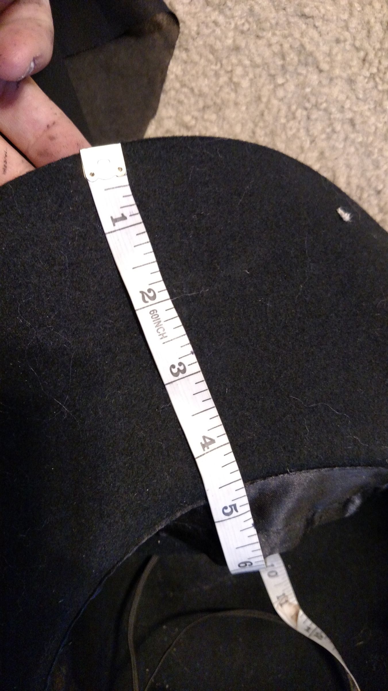 Quality Easy Pirate Hat : 4 Steps (with Pictures) - Instructables