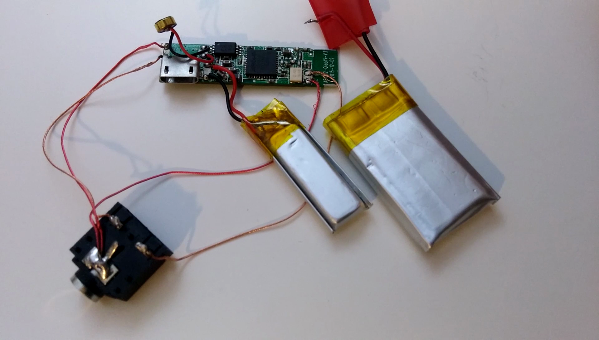 DIY Bluetooth Adapter for ANY Headphones : 11 Steps (with Pictures ...